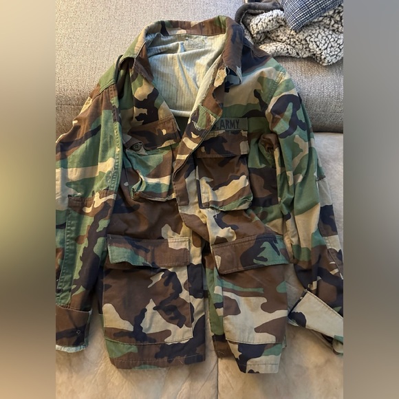U.S. Army | Jackets & Coats | Mens Medium Camo Us Army Military Jacket ...